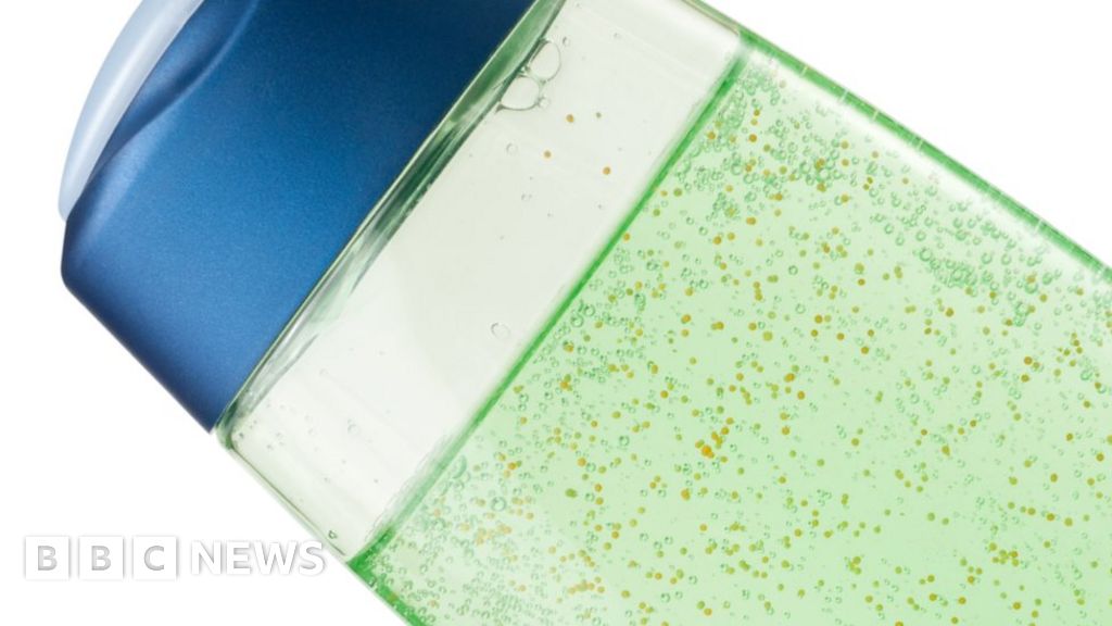Why are microbeads controversial? - BBC News