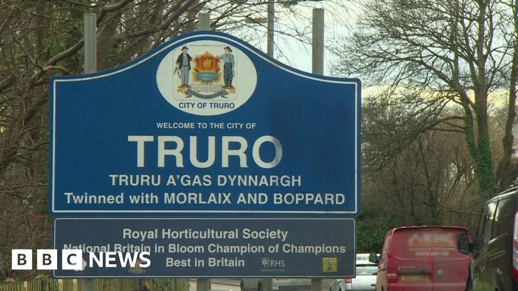 Official UK Cornish language recognition marks 20 years - BBC News