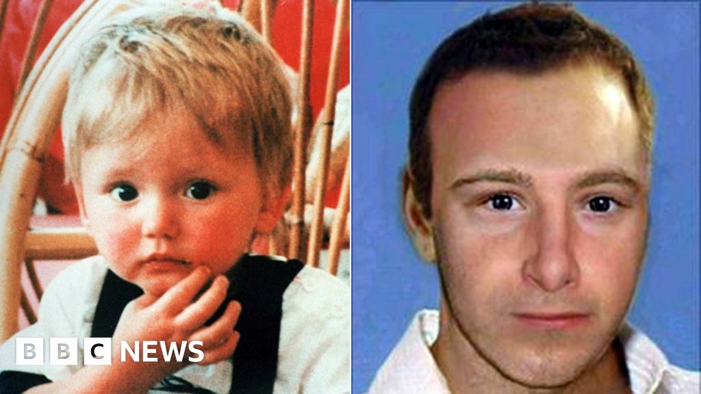 Ben Needham search: Police return to Kos for inquiry - BBC News