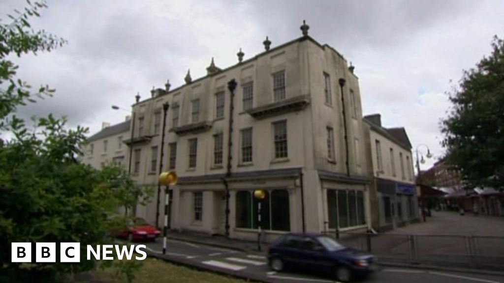 Llanelly House £350,000 grant 'not a sensible decision'