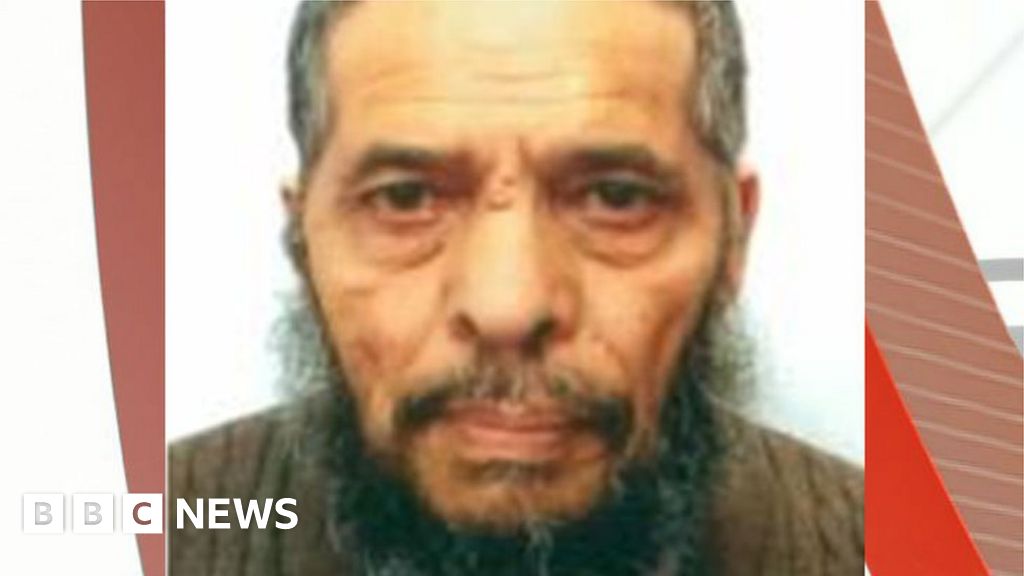 Murder conspiracy arrest after man found dead in Accrington - BBC News