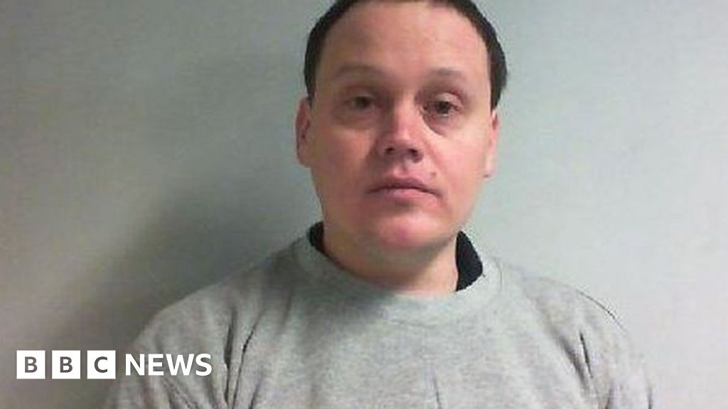 'Narcissistic' judge Keith Shaw admits planning fraud - BBC News