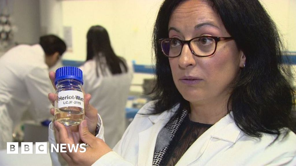 Scientists making 'aviation fuel of the future' in Scotland - BBC News