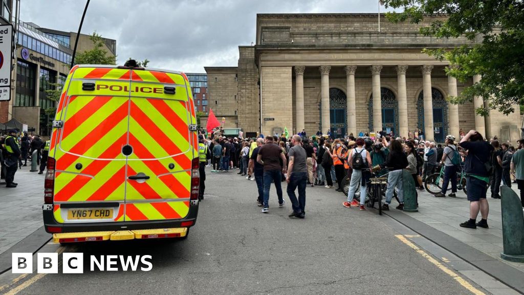Sheffield: Man denies violence at City Hall protest