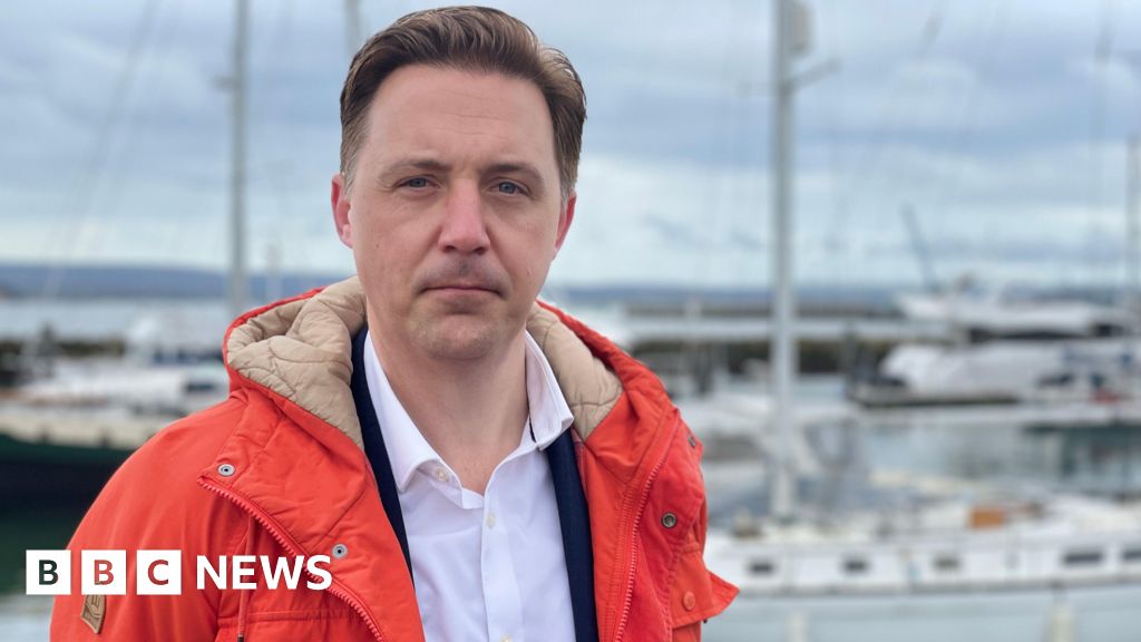 Former BCP Council leader steps down as councillor - BBC News