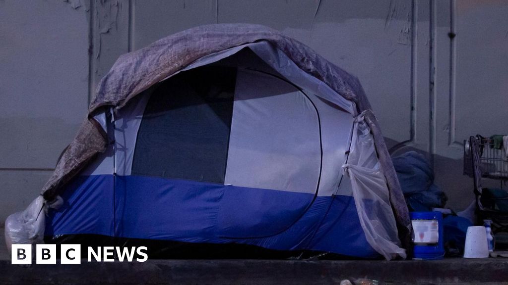 Homeless people moved from Canterbury encampment by council