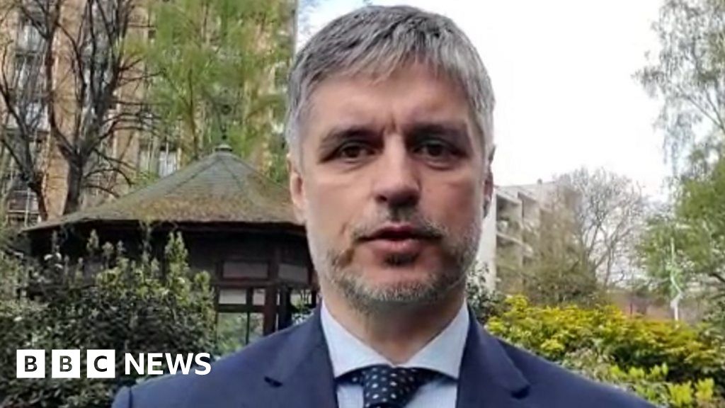 Ukraine seeks UK help over Russia border tensions