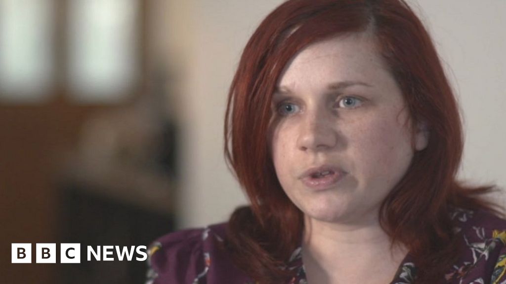 Wales Council of the Blind: 'Meaningless' sight test hits claims - BBC News