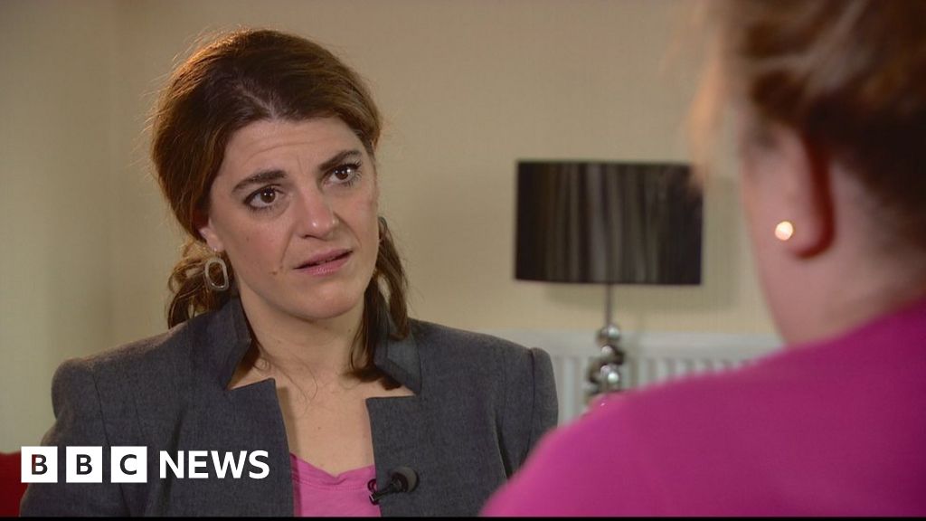 Victim says: 'Fraudster was pure scum' - BBC News