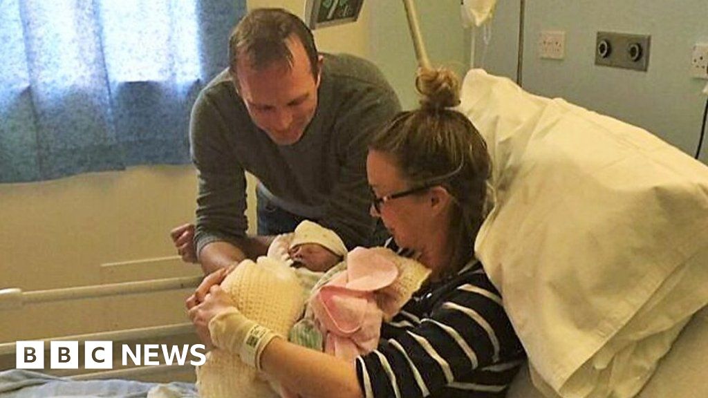 Stillbirth: 'Our completely healthy baby was dead' - BBC News