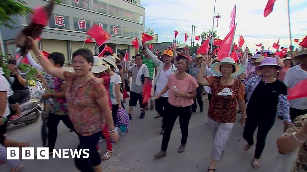 'Release our leader, return our land, give us justice' - BBC News