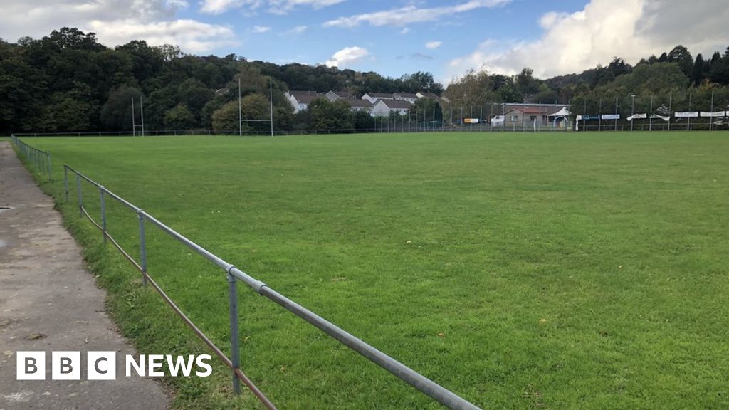 Ystrad Mynach rugby pitch saved as school expansion plan changed - BBC News