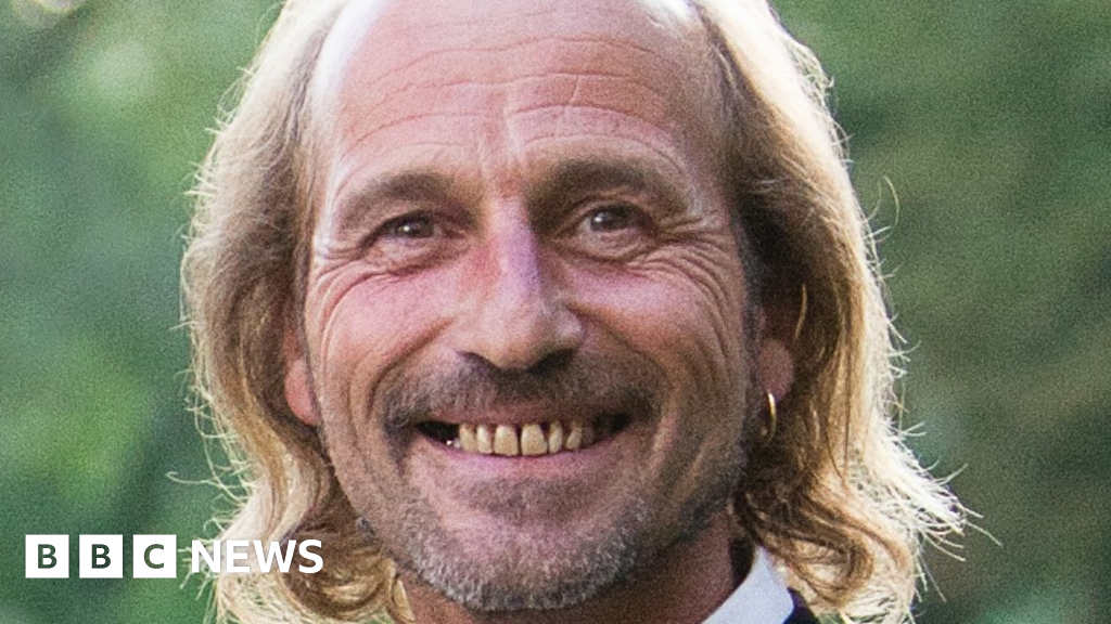 Compton Abbas fatal crash: Family pays tribute to Dean McCormack - BBC News