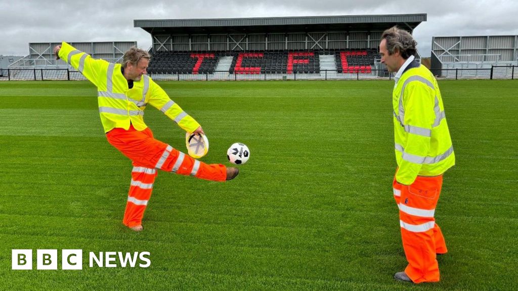 Truro City new football stadium takes shape ahead of season - BBC News