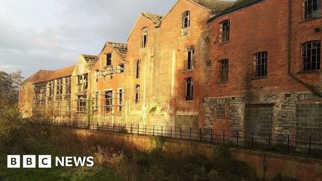 Sportswear factory that made Muhammad Ali's gloves to be redeveloped ...