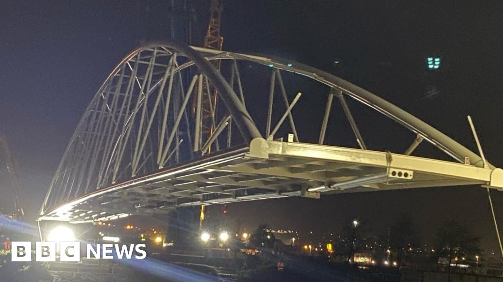 Londonderry's new foot and cycle bridge lifted into place