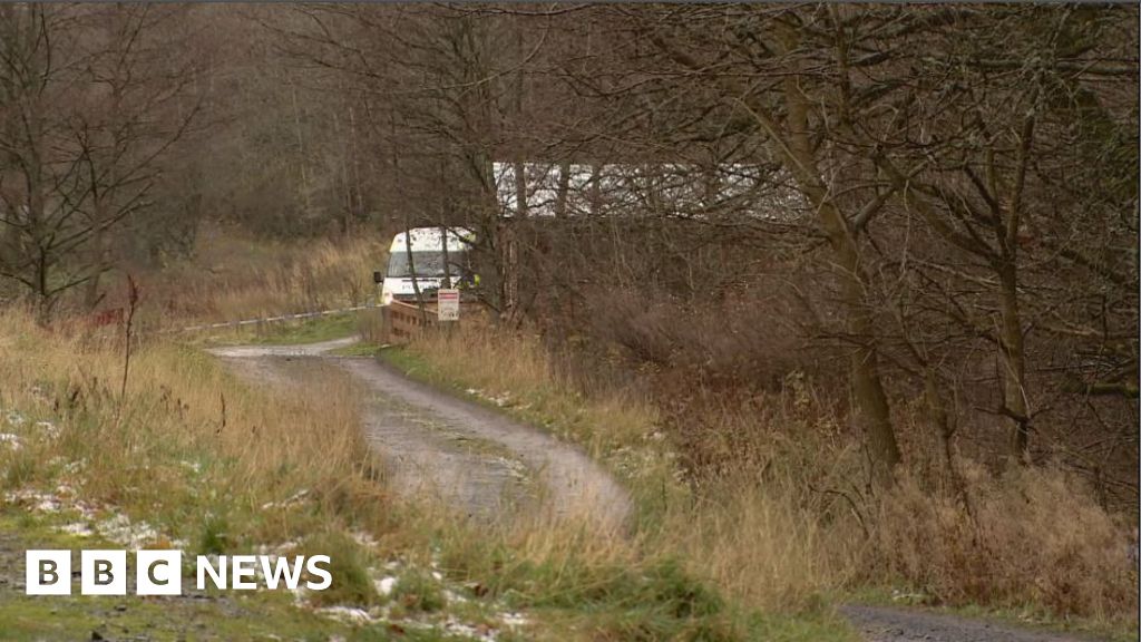 Tribute to Michael Travers who died in Soonhope chalet - BBC News