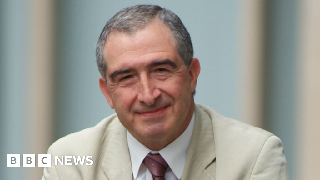 Human rights 'founding father', Sir Nigel Rodley, dies - BBC News