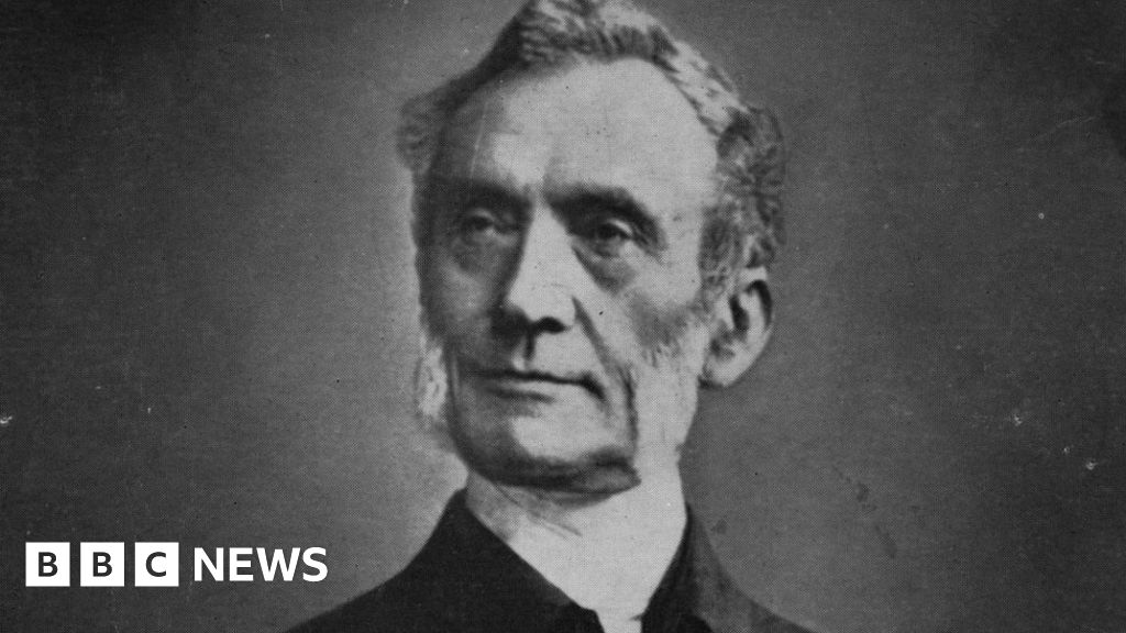 Museum opens for Bristol orphanage founder George Müller - BBC News