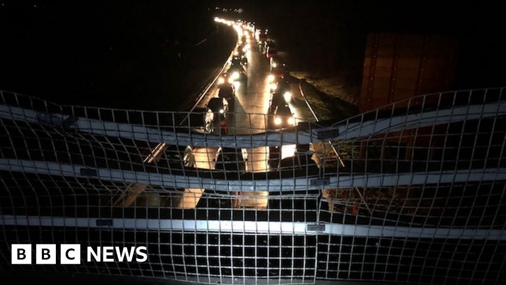 A90 closed after lorry collides with a bridge near Brechin - BBC News