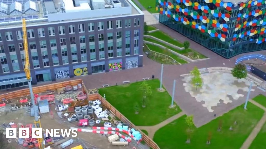 Pochin collapse: Stoke-on-Trent development to resume - BBC News