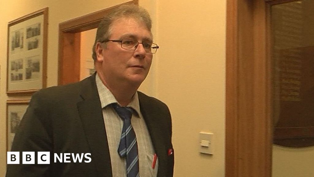 Crofting Commission convener Colin Kennedy complains about minister ...