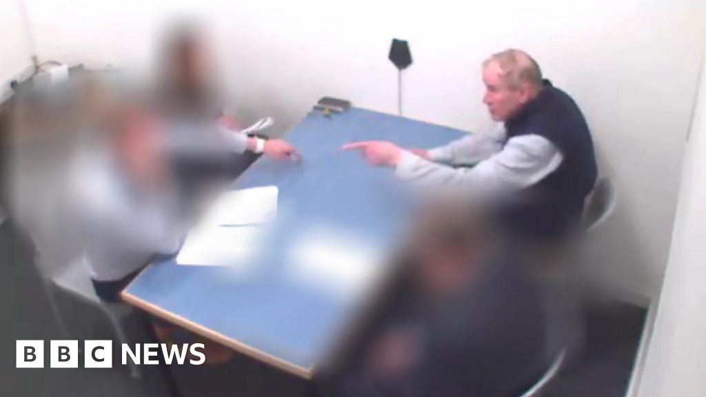 Brenda Page: Ex-husband denies wife murder in police interview - BBC News