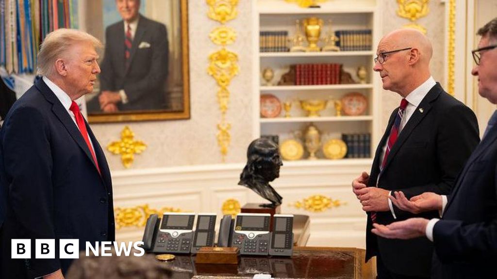 Swinney and Trump have 'constructive discussion' over whisky tari