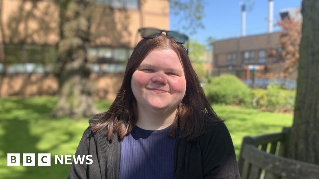 Long Covid study could give Leicester sufferer 'life back' - BBC News