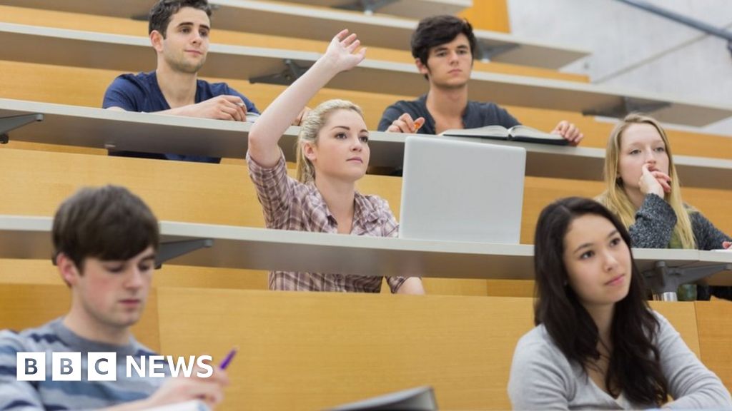 What is the best way to measure deprivation among students? - BBC News