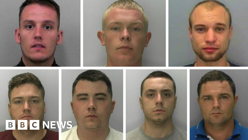 Bristol drugs gang kept cannabis above Costa coffee shop - BBC News