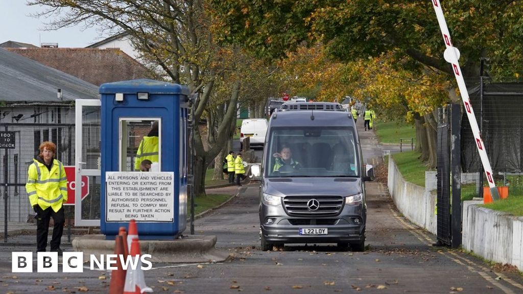 Manston: Migrant centre issues improving but crisis not over, say MPs