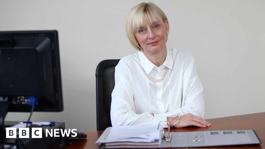 Victims' commissioner Judith Thompson reappointed for 12 months - BBC News