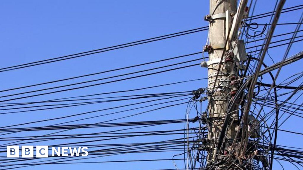 Lincolnshire power cable thefts cost £50,000, police say