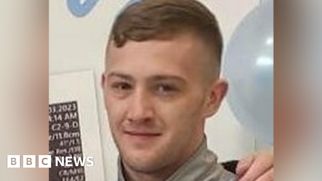 Police launch murder probe after injured man found in Shotts flat