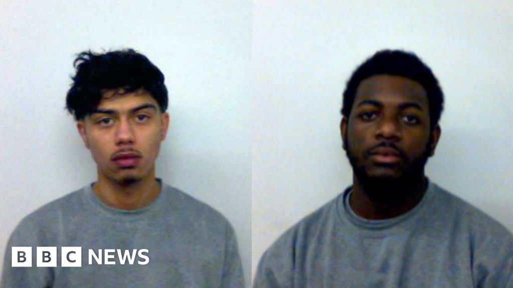 Teenagers jailed for Didcot stabbing murder