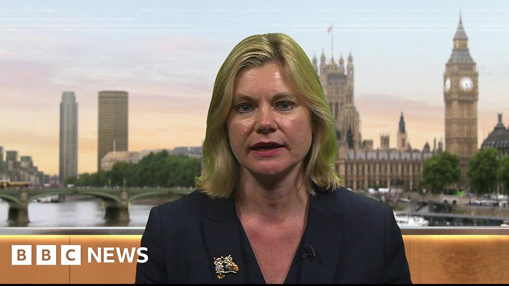 Brexit: 'This deal keeps no-one happy'