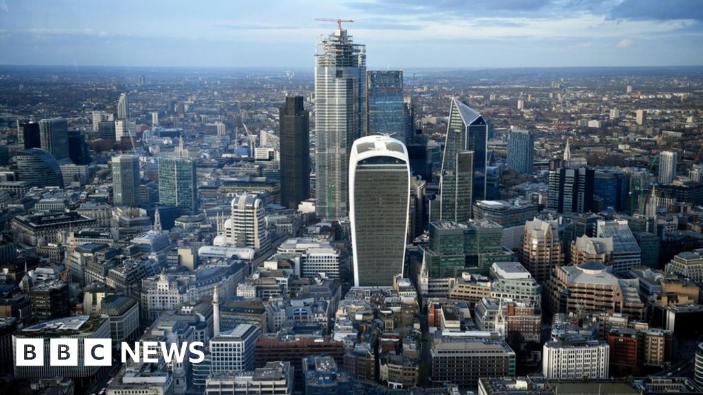 London needs £75bn to meet net zero goal - mayor - BBC News
