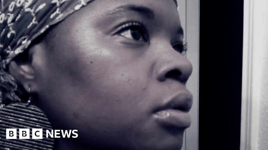 Why do so many US women die giving birth? - BBC News