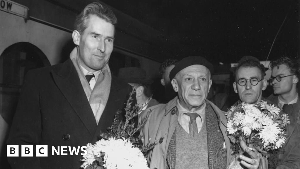 Pablo Picasso statue marks 75 years since artist's Sheffield visit