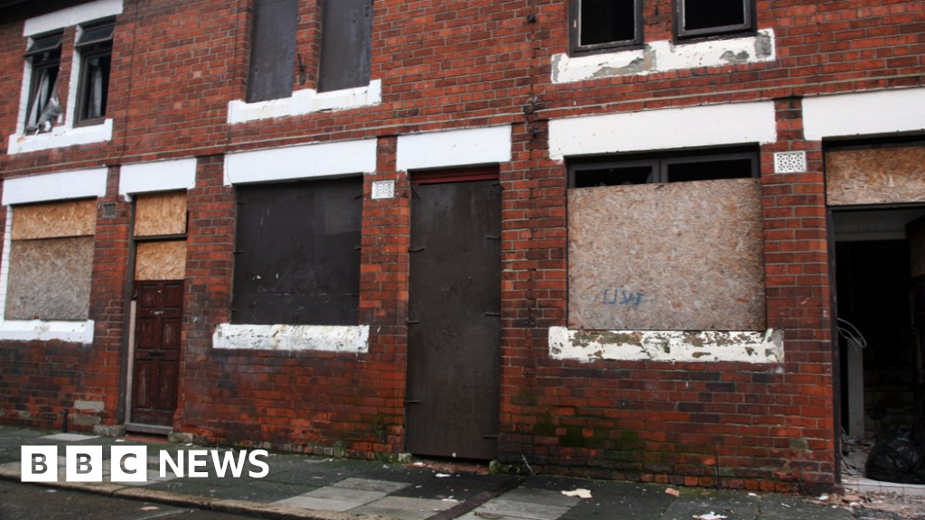 Safety warning over 'urban exploring' dangers