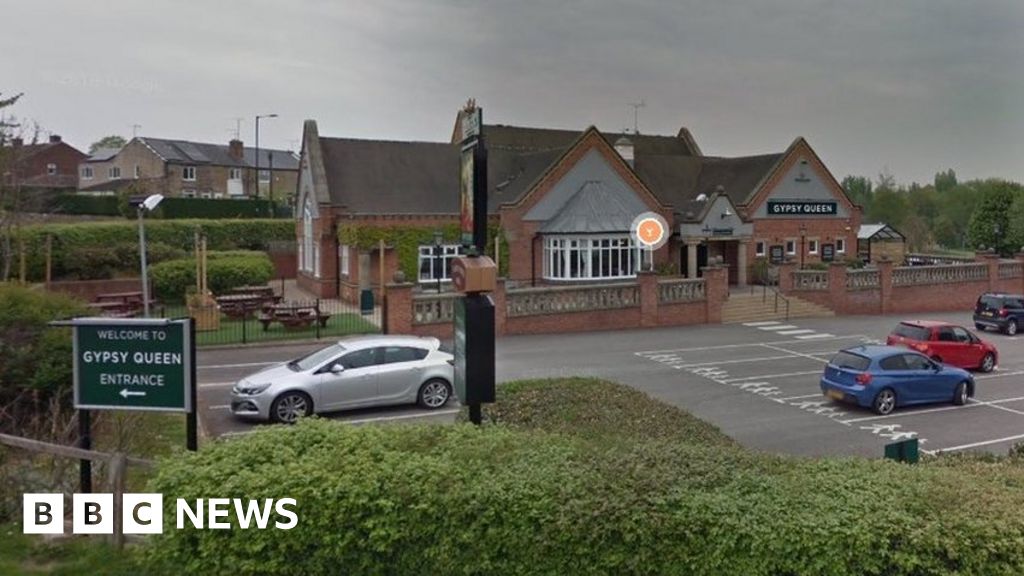 Sheffield Boxing Day pub stabbing: Man, in 20s, dies after attack - BBC ...