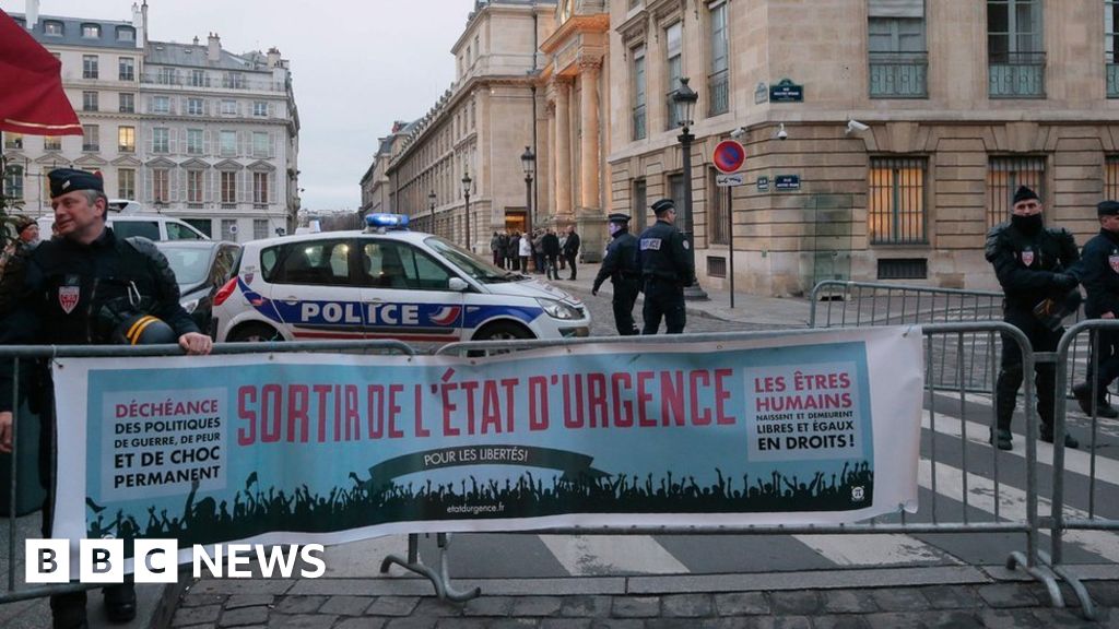 French MPs back state of emergency powers in constitution - BBC News