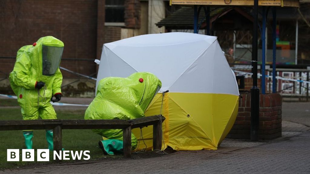 Hostile-state threat probes grown fourfold - police - BBC News