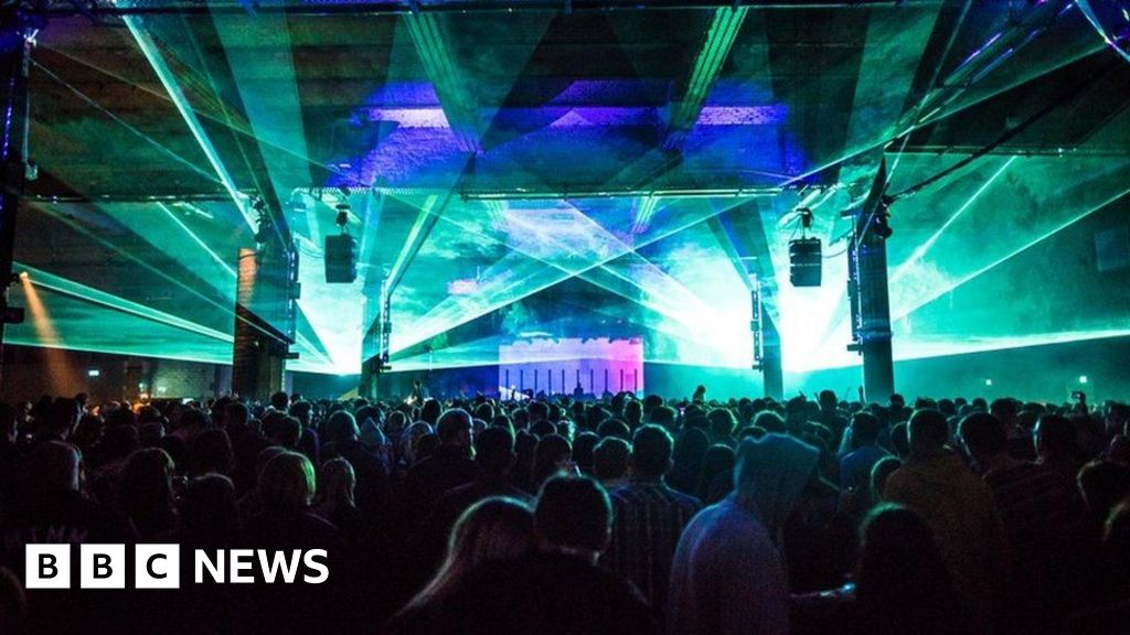 Warehouse Project, Manchester: Four drug arrests after death - BBC News