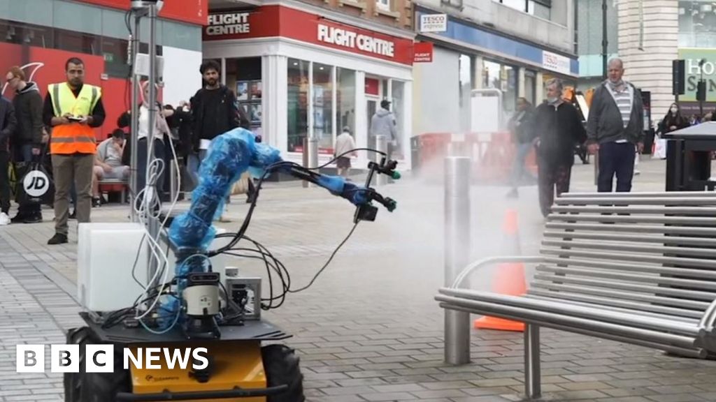 Coronavirus: Robot cleaners used in Leeds trials