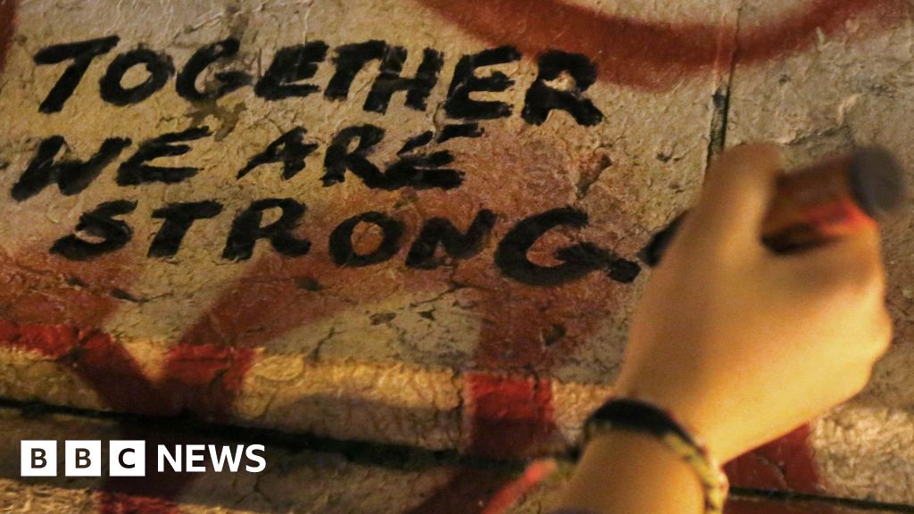 The year it all linked up - BBC News