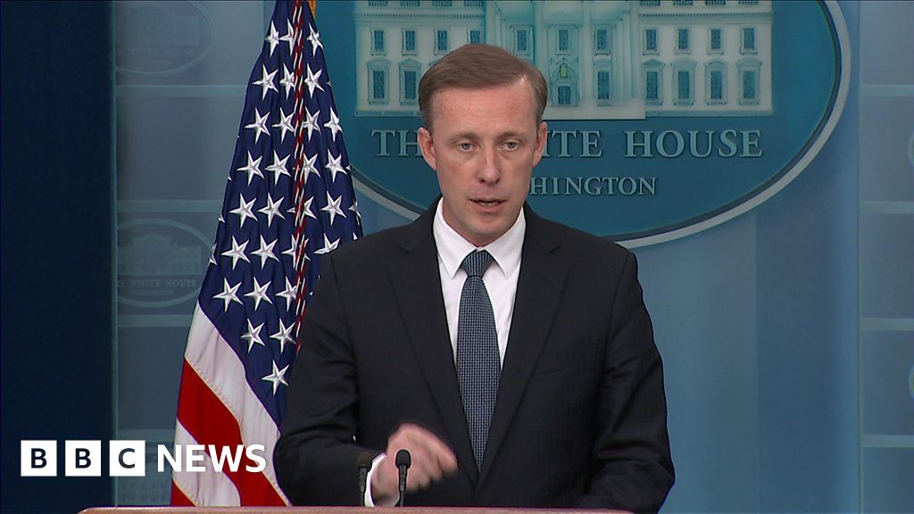 White House addresses sending Ukraine cluster munitions - BBC News