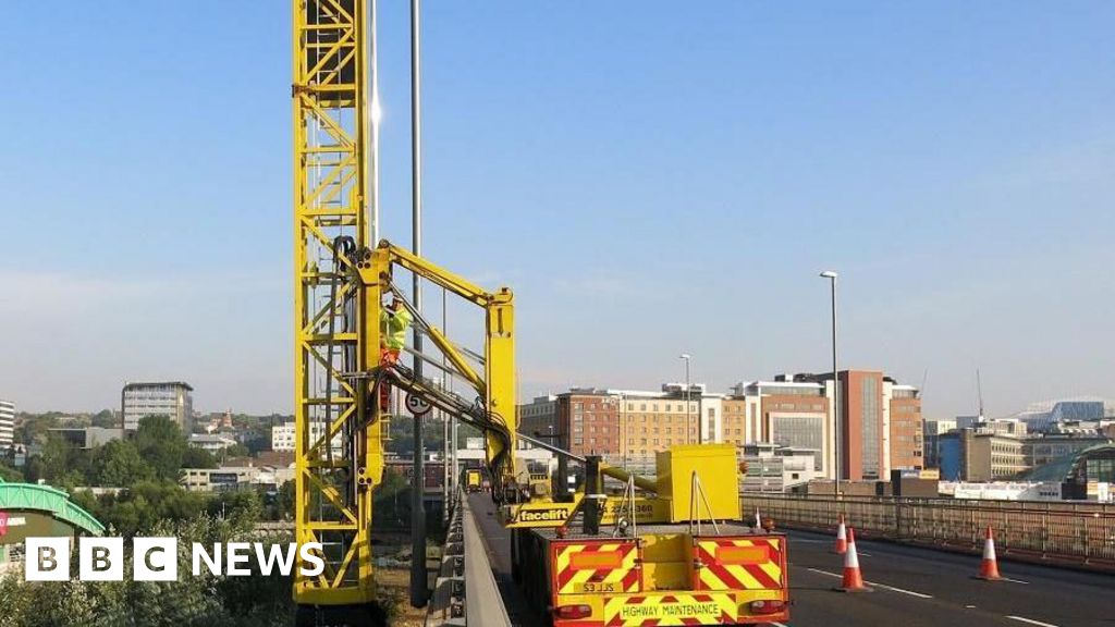 Redheugh Bridge closure between Newcastle and Gateshead for repairs ...
