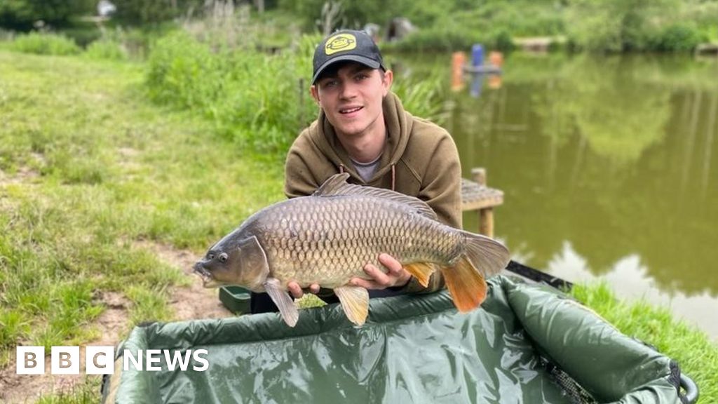 Corey Dobbe stabbing: Murder arrests over Hull street death